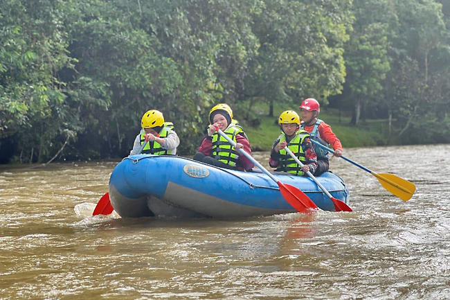 Spotlight falls on youth leadership development - EB