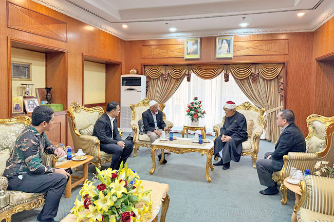 State Mufti receives courtesy visit - EB