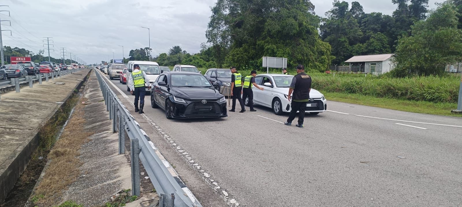 RBPF Roadblocks Nab Offenders - EB