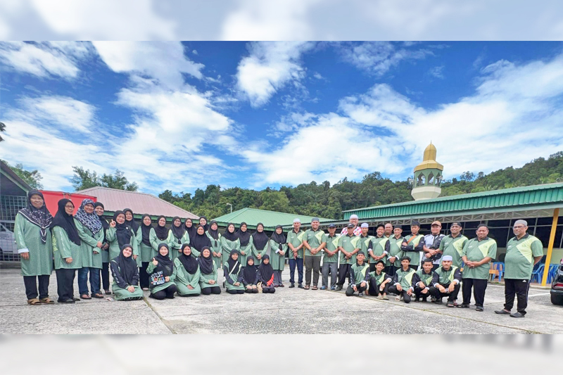 Gotong-royong didik masyarakat bermuafakat - EB