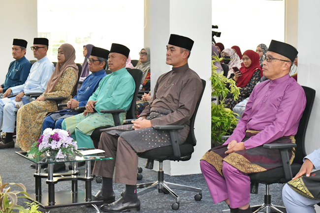 Religious events mark Israk Mikraj celebration - EB