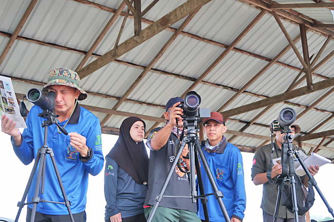 Programme builds capacity in Waterbird monitoring - EB